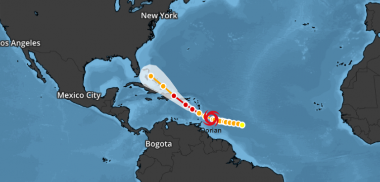 Hurricane/Tropical storm tracker | RWx